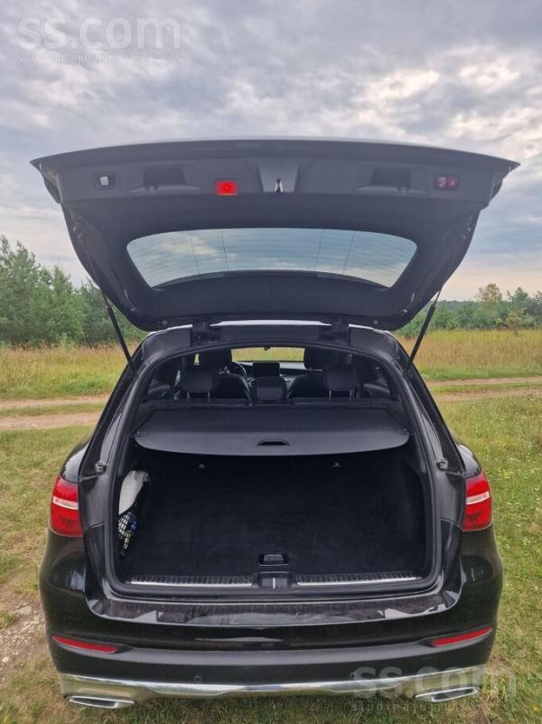 Melns Volkswagen Tiguan 2018 Daugavpils, ar dzinēja tilpumu 2.20 L un nobraukumu 265 tūkst. km par 18000 €, foto 6 vietnē AUTOMOTO.COM.LV