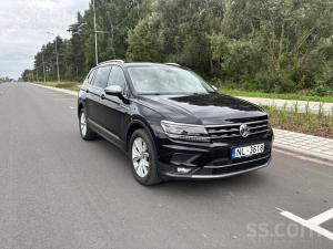 Черный Фольксваген Тигуан 2018 в Рига, объемом двигателя 2.00 л и пробегом 206 тыс. км за 20050 €, фото 5 на AUTOMOTO.COM.LV