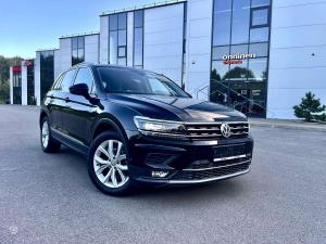 Melns Volkswagen Tiguan 2018 Kauņa, ar dzinēja tilpumu 2.00 L un nobraukumu 220 tūkst. km par 16250 €, foto  vietnē AUTOMOTO.COM.LV