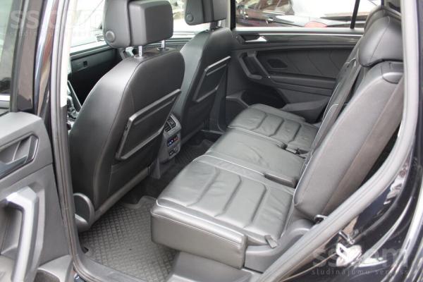Volkswagen Tiguan 2018 Liepāja vietnē Melns Volkswagen Tiguan 2018 Liepāja, ar dzinēja tilpumu 2.00 L un nobraukumu 211 tūkst. km par 15900 €, foto 9 vietnē AUTOMOTO.COM.LV