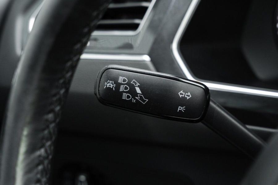Melns Volkswagen Tiguan 2018 Mārupe, ar dzinēja tilpumu 2.00 L un nobraukumu 157 tūkst. km par 20950 €, foto 14 vietnē AUTOMOTO.COM.LV