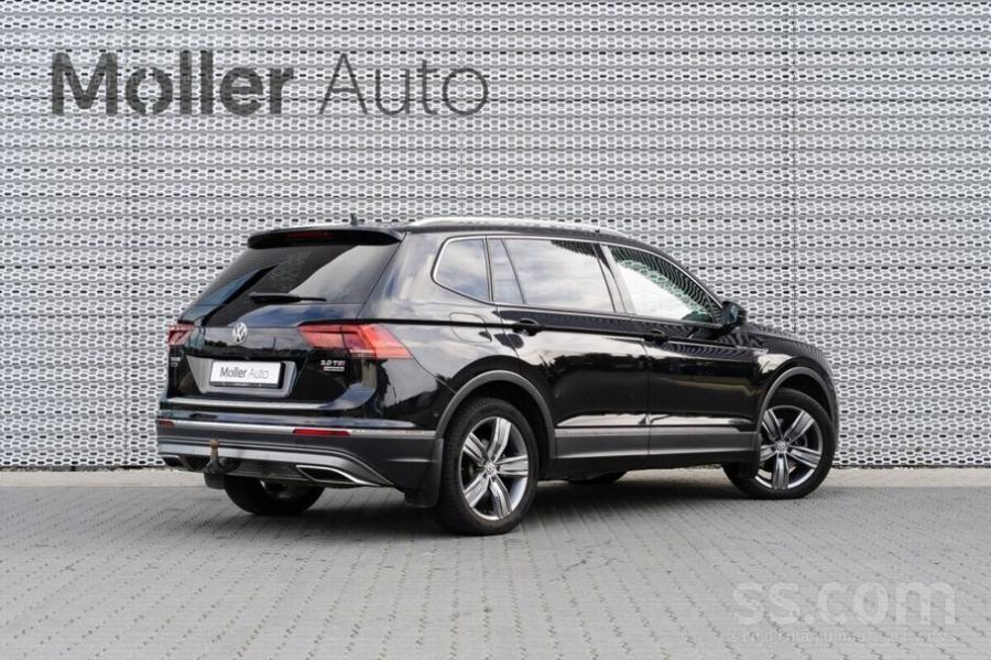 Melns Volkswagen Tiguan 2018 Rīga, ar dzinēja tilpumu 2.00 L un nobraukumu 157 tūkst. km par 20600 €, foto 5 vietnē AUTOMOTO.COM.LV