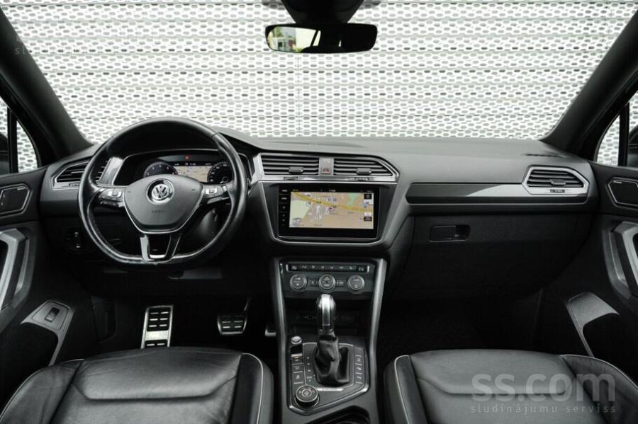 Melns Volkswagen Tiguan 2018 Rīga, ar dzinēja tilpumu 2.00 L un nobraukumu 157 tūkst. km par 20600 €, foto 7 vietnē AUTOMOTO.COM.LV