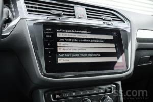 Melns Volkswagen Tiguan 2018 Rīga, ar dzinēja tilpumu 2.00 L un nobraukumu 157 tūkst. km par 20600 €, foto 21 vietnē AUTOMOTO.COM.LV