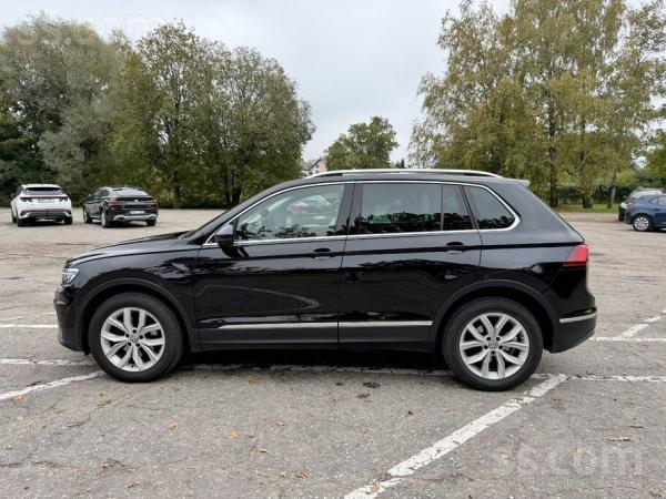 Volkswagen Tiguan 2018 in Riga on AUTOMOTO.COM.LV Black Volkswagen Tiguan 2018 in Riga, with an engine capacity of 2.00 L and mileage of 221 thousand km for 16750 €, photo 7 on AUTOMOTO.COM.LV