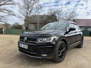 Melns Volkswagen Tiguan 2018 Liepāja, ar dzinēja tilpumu 2.00 L un nobraukumu 232 tūkst. km par 12200 €, foto  vietnē AUTOMOTO.COM.LV