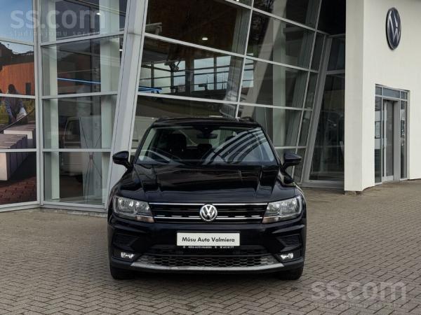 Melns Volkswagen Tiguan 2019 Valmiera, ar dzinēja tilpumu 2.00 L un nobraukumu 240 tūkst. km par 17900 €, foto 2 vietnē AUTOMOTO.COM.LV