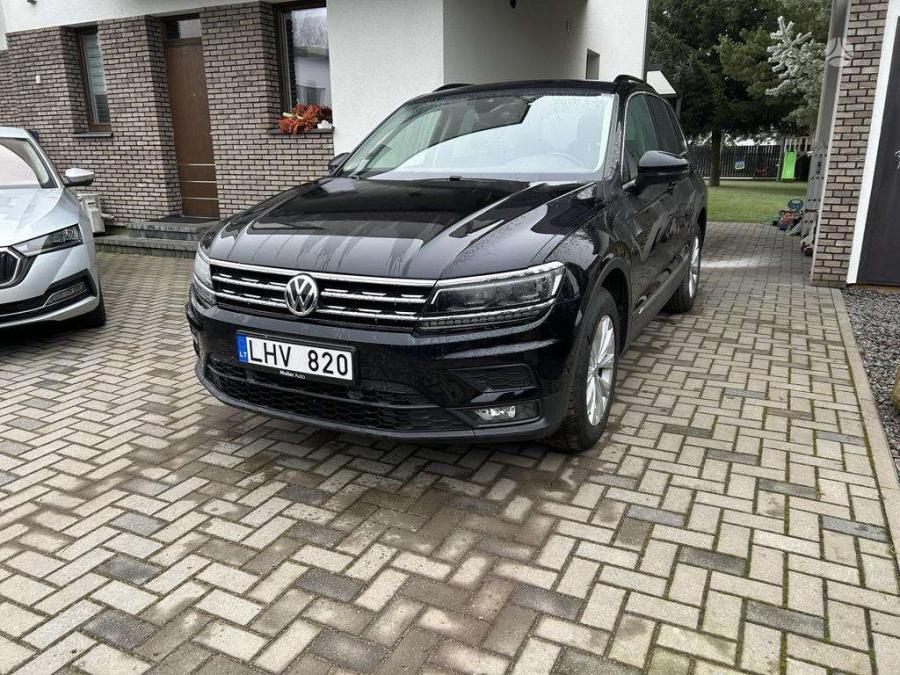Black Volkswagen Tiguan 2019 in Vilnius, with an engine capacity of 1.97 L and mileage of 87 thousand km for 22000 €, photo 2 on AUTOMOTO.COM.LV