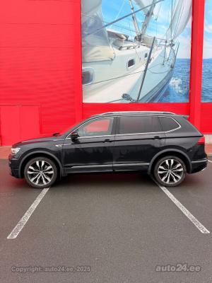 Black Volkswagen Tiguan 2019 in Tallinn, with an engine capacity of 2.00 L and mileage of 95 thousand km for 21999 €, photo 8 on AUTOMOTO.COM.LV