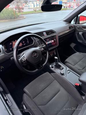 Black Volkswagen Tiguan 2019 in Tallinn, with an engine capacity of 2.00 L and mileage of 95 thousand km for 21999 €, photo 11 on AUTOMOTO.COM.LV