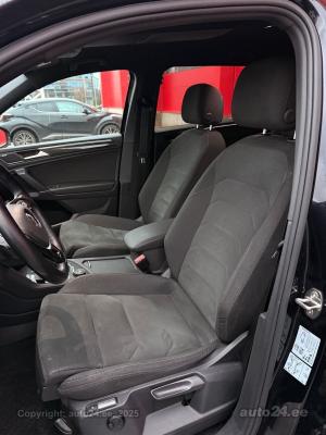 Black Volkswagen Tiguan 2019 in Tallinn, with an engine capacity of 2.00 L and mileage of 95 thousand km for 21999 €, photo 13 on AUTOMOTO.COM.LV