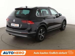 Black Volkswagen Tiguan 2019 in Kaunas, with an engine capacity of 1.50 L and mileage of 72 thousand km for 29013 €, photo 6 on AUTOMOTO.COM.LV