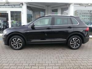Black Volkswagen Tiguan 2019 in Kaunas, with an engine capacity of 1.50 L and mileage of 64 thousand km for 23317 €, photo 9 on AUTOMOTO.COM.LV