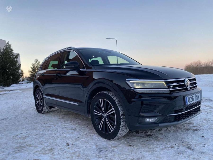 Melns Volkswagen Tiguan 2019 Šauļi, ar dzinēja tilpumu 1.97 L un nobraukumu 171 tūkst. km par 18000 €, foto 8 vietnē AUTOMOTO.COM.LV