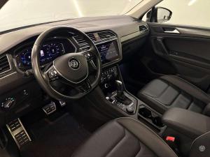 Melns Volkswagen Tiguan 2019 Marijampole, ar dzinēja tilpumu 1.97 L un nobraukumu 91 tūkst. km par 24750 €, foto 2 vietnē AUTOMOTO.COM.LV