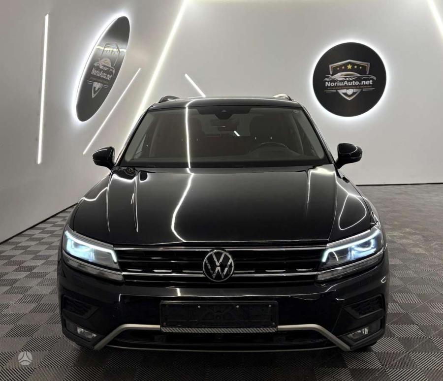 Melns Volkswagen Tiguan 2019 Marijampole, ar dzinēja tilpumu 1.97 L un nobraukumu 91 tūkst. km par 24750 €, foto 35 vietnē AUTOMOTO.COM.LV