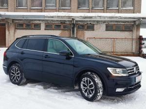 Melns Volkswagen Tiguan 2019 Klaipėda, ar dzinēja tilpumu 1.98 L un nobraukumu 125 tūkst. km par 15300 €, foto 4 vietnē AUTOMOTO.COM.LV