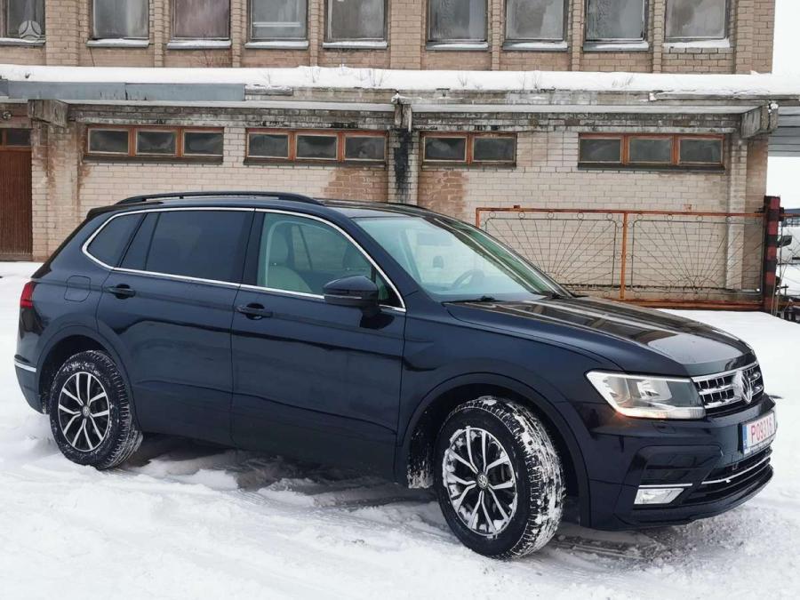 Melns Volkswagen Tiguan 2019 Klaipėda, ar dzinēja tilpumu 1.98 L un nobraukumu 125 tūkst. km par 15300 €, foto 4 vietnē AUTOMOTO.COM.LV