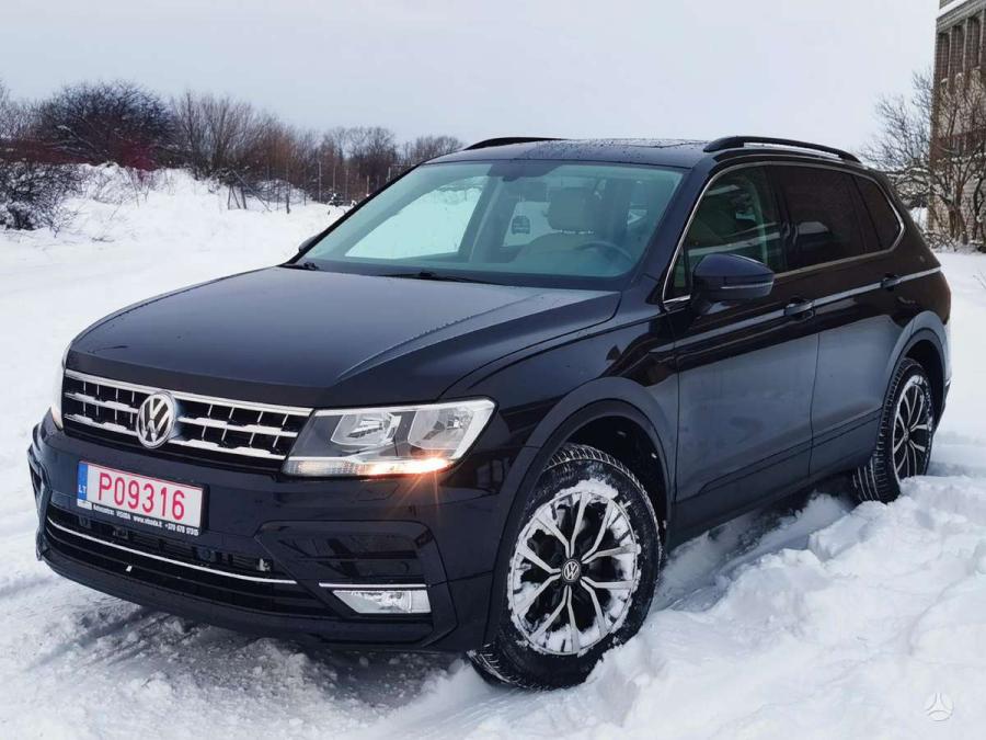 Melns Volkswagen Tiguan 2019 Klaipėda, ar dzinēja tilpumu 1.98 L un nobraukumu 125 tūkst. km par 15300 €, foto 5 vietnē AUTOMOTO.COM.LV