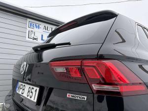 Melns Volkswagen Tiguan 2019 Panevēža, ar dzinēja tilpumu 2.00 L un nobraukumu 102 tūkst. km par 17500 €, foto 7 vietnē AUTOMOTO.COM.LV