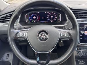 Melns Volkswagen Tiguan 2019 Avižieniai, ar dzinēja tilpumu 2.00 L un nobraukumu 178 tūkst. km par 20950 €, foto 15 vietnē AUTOMOTO.COM.LV