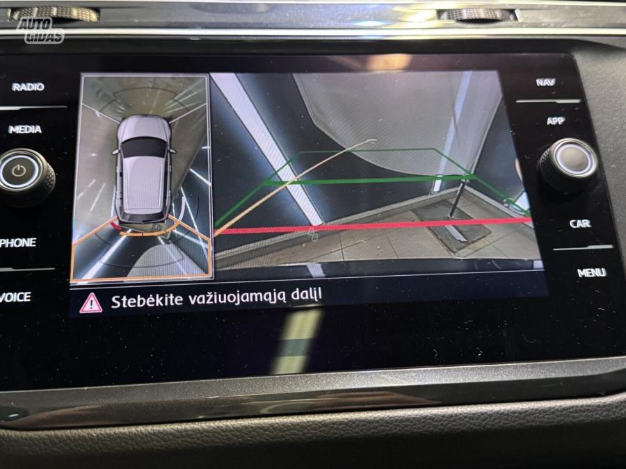 Melns Volkswagen Tiguan 2019 Avižieniai, ar dzinēja tilpumu 2.00 L un nobraukumu 178 tūkst. km par 20950 €, foto 24 vietnē AUTOMOTO.COM.LV