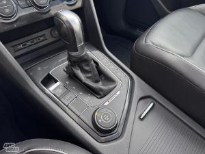 Melns Volkswagen Tiguan 2019 Avižieniai, ar dzinēja tilpumu 2.00 L un nobraukumu 178 tūkst. km par 20950 €, foto 29 vietnē AUTOMOTO.COM.LV