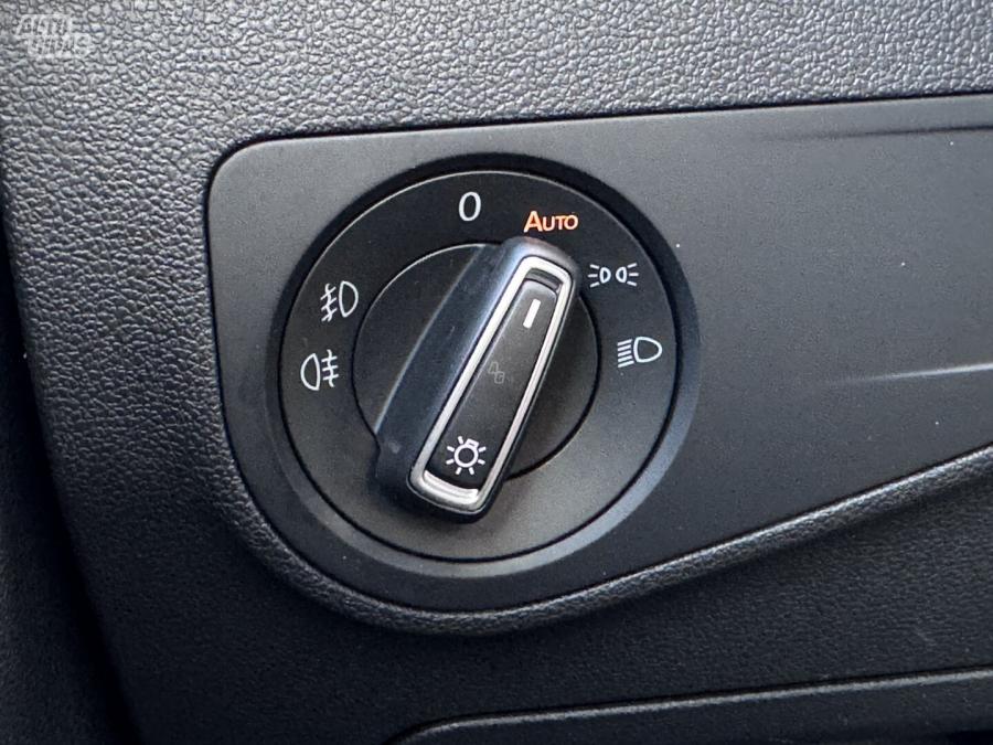 Melns Volkswagen Tiguan 2019 Avižieniai, ar dzinēja tilpumu 2.00 L un nobraukumu 178 tūkst. km par 20950 €, foto 31 vietnē AUTOMOTO.COM.LV