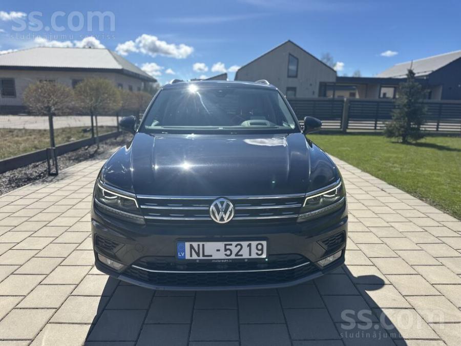 Melns Volkswagen Tiguan 2019 Rīga, ar dzinēja tilpumu 2.00 L un nobraukumu 184 tūkst. km par 19900 €, foto 3 vietnē AUTOMOTO.COM.LV