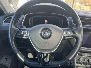 Melns Volkswagen Tiguan 2019 Rīga, ar dzinēja tilpumu 2.00 L un nobraukumu 184 tūkst. km par 19900 €, foto 14 vietnē AUTOMOTO.COM.LV