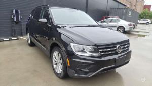 Black Volkswagen Tiguan 2019 in Klaipeda, with an engine capacity of 2.00 L and mileage of 163 thousand km for 12999 €, photo  on AUTOMOTO.COM.LV