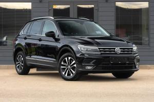 Black Volkswagen Tiguan 2019 in Jelgava, with an engine capacity of 2.00 L and mileage of 169 thousand km for 18950 €, photo  on AUTOMOTO.COM.LV