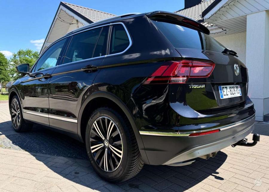 Melns Volkswagen Tiguan 2019 Kauņa, ar dzinēja tilpumu 2.00 L un nobraukumu 181 tūkst. km par 18500 €, foto 17 vietnē AUTOMOTO.COM.LV