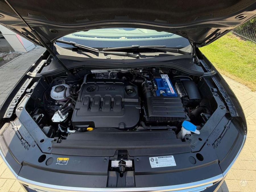 Melns Volkswagen Tiguan 2019 Kauņa, ar dzinēja tilpumu 2.00 L un nobraukumu 181 tūkst. km par 18500 €, foto 24 vietnē AUTOMOTO.COM.LV
