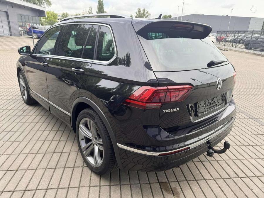 Melns Volkswagen Tiguan 2019 Kauņa, ar dzinēja tilpumu 1.50 L un nobraukumu 185 tūkst. km par 17900 €, foto 6 vietnē AUTOMOTO.COM.LV