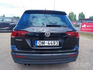 Melns Volkswagen Tiguan 2019 Daugavpils, ar dzinēja tilpumu 1.50 L un nobraukumu 0 tūkst. km par 16800 €, foto 7 vietnē AUTOMOTO.COM.LV