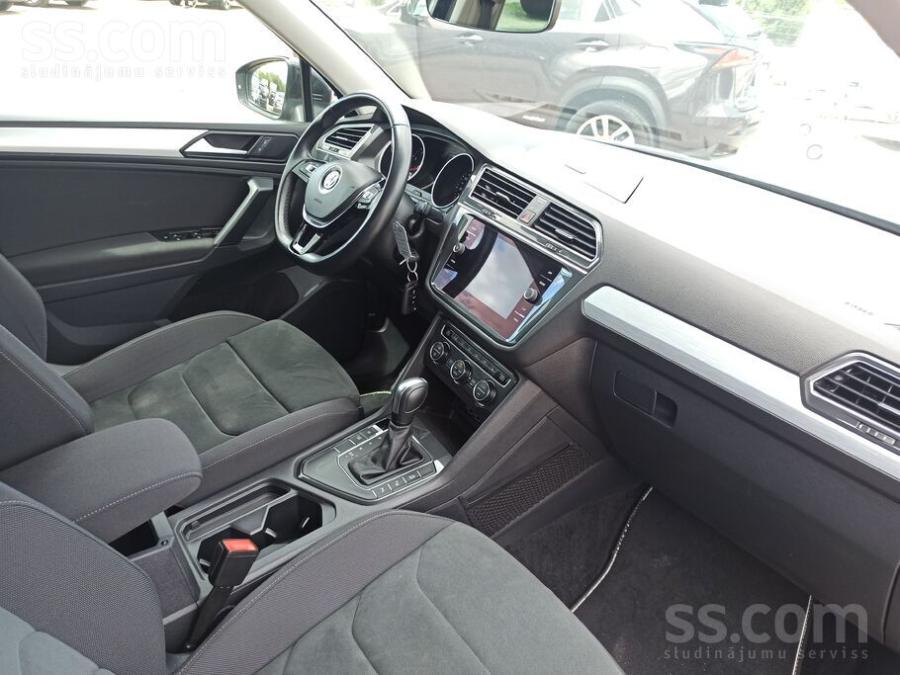 Melns Volkswagen Tiguan 2019 Daugavpils, ar dzinēja tilpumu 1.50 L un nobraukumu 0 tūkst. km par 16800 €, foto 18 vietnē AUTOMOTO.COM.LV