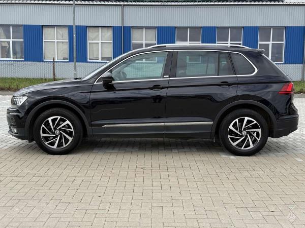 Melns Volkswagen Tiguan 2019 Tauragė, ar dzinēja tilpumu 2.00 L un nobraukumu 337 tūkst. km par 13500 €, foto 5 vietnē AUTOMOTO.COM.LV