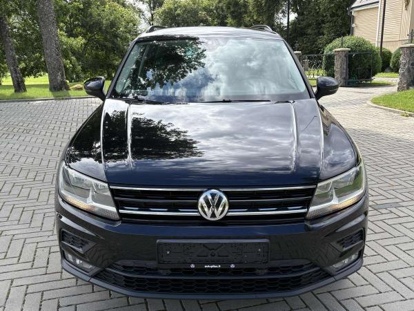 Black Volkswagen Tiguan 2019 in Kaunas, with an engine capacity of 1.97 L and mileage of 207 thousand km for 14250 €, photo 4 on AUTOMOTO.COM.LV