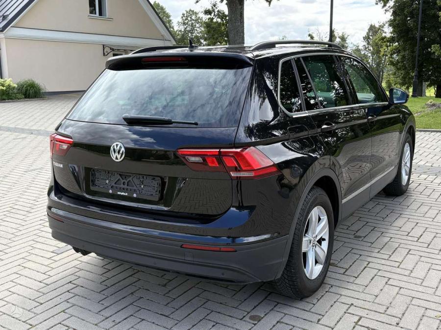 Melns Volkswagen Tiguan 2019 Kauņa, ar dzinēja tilpumu 1.97 L un nobraukumu 207 tūkst. km par 14250 €, foto 12 vietnē AUTOMOTO.COM.LV