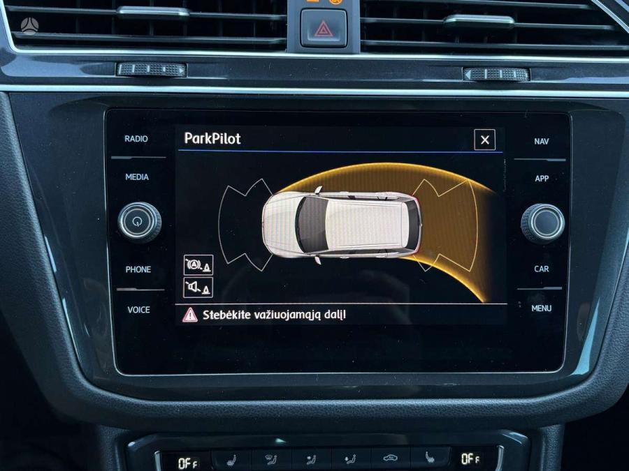 Melns Volkswagen Tiguan 2019 Kauņa, ar dzinēja tilpumu 1.97 L un nobraukumu 207 tūkst. km par 14250 €, foto 25 vietnē AUTOMOTO.COM.LV