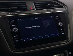 Black Volkswagen Tiguan 2019 in Marijampole, with an engine capacity of 1.97 L and mileage of 271 thousand km for 18750 €, photo 10 on AUTOMOTO.COM.LV