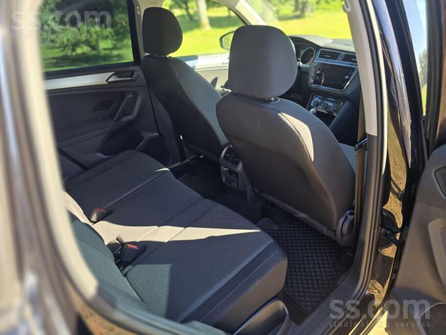 Melns Volkswagen Tiguan 2019 Rīga, ar dzinēja tilpumu 2.00 L un nobraukumu 134 tūkst. km par 15800 €, foto 16 vietnē AUTOMOTO.COM.LV