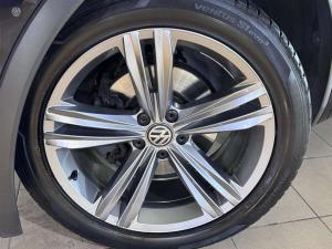 Melns Volkswagen Tiguan 2019 Viļņa, ar dzinēja tilpumu 2.00 L un nobraukumu 178 tūkst. km par 20950 €, foto 6 vietnē AUTOMOTO.COM.LV