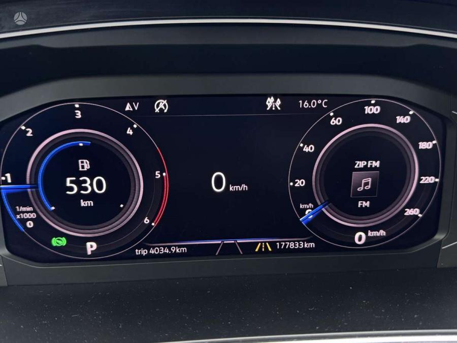 Melns Volkswagen Tiguan 2019 Viļņa, ar dzinēja tilpumu 2.00 L un nobraukumu 178 tūkst. km par 20950 €, foto 16 vietnē AUTOMOTO.COM.LV