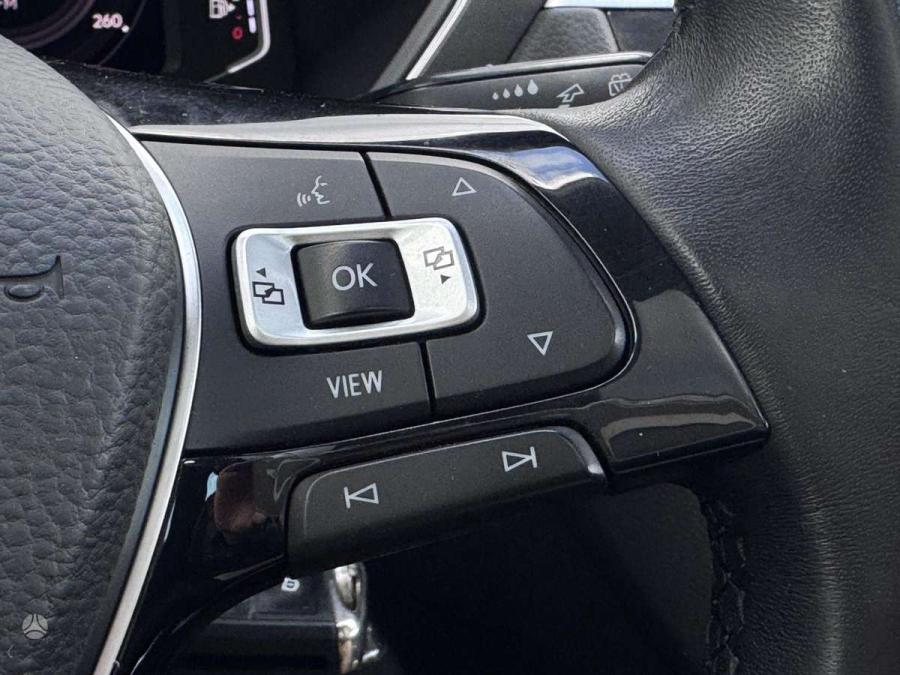 Melns Volkswagen Tiguan 2019 Viļņa, ar dzinēja tilpumu 2.00 L un nobraukumu 178 tūkst. km par 20950 €, foto 19 vietnē AUTOMOTO.COM.LV