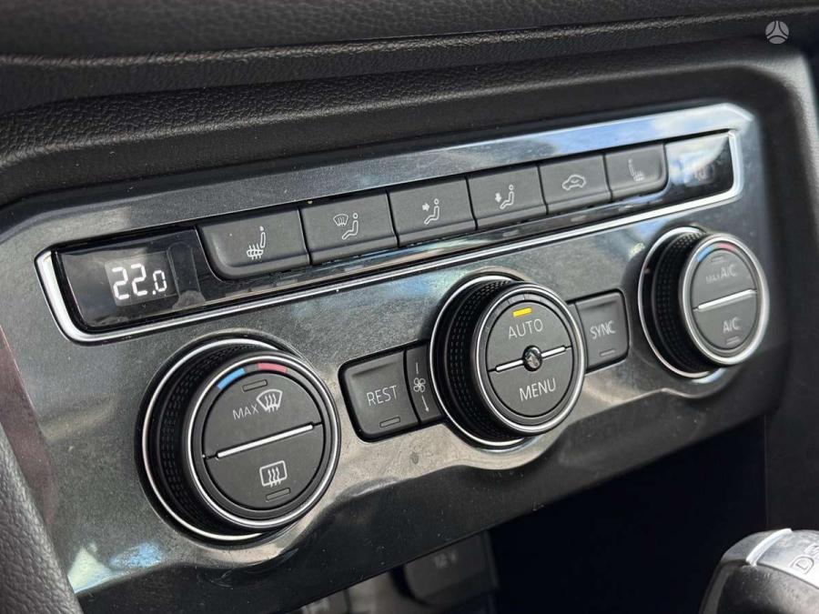 Melns Volkswagen Tiguan 2019 Viļņa, ar dzinēja tilpumu 2.00 L un nobraukumu 178 tūkst. km par 20950 €, foto 25 vietnē AUTOMOTO.COM.LV