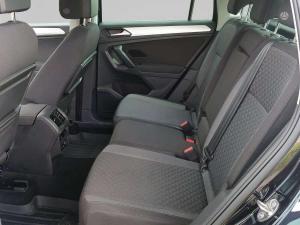Melns Volkswagen Tiguan 2019 Viļņa, ar dzinēja tilpumu 2.00 L un nobraukumu 310 tūkst. km par 15890 €, foto 16 vietnē AUTOMOTO.COM.LV