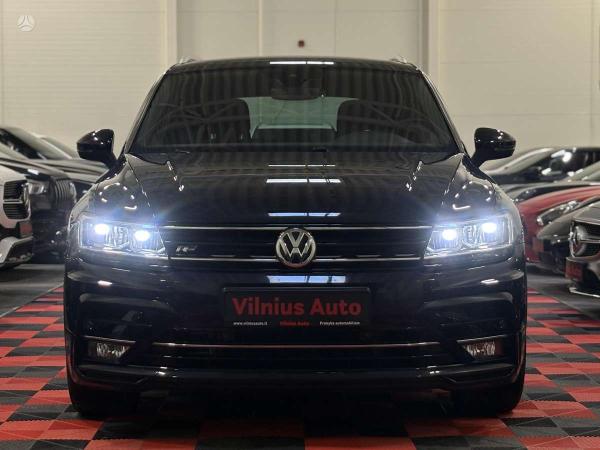 Volkswagen Tiguan 2019 Viļņa vietnē Melns Volkswagen Tiguan 2019 Viļņa, ar dzinēja tilpumu 1.50 L un nobraukumu 209 tūkst. km par 18790 €, foto 3 vietnē AUTOMOTO.COM.LV