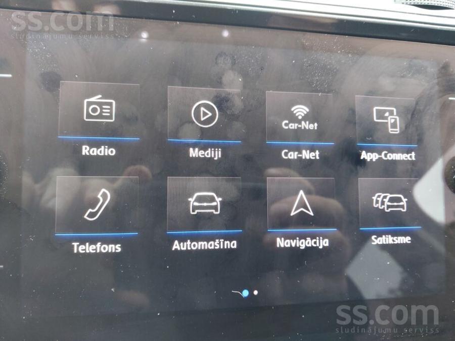 Black Volkswagen Tiguan 2019 in Dobele, with an engine capacity of 2.00 L and mileage of 255 thousand km for 17900 €, photo 11 on AUTOMOTO.COM.LV